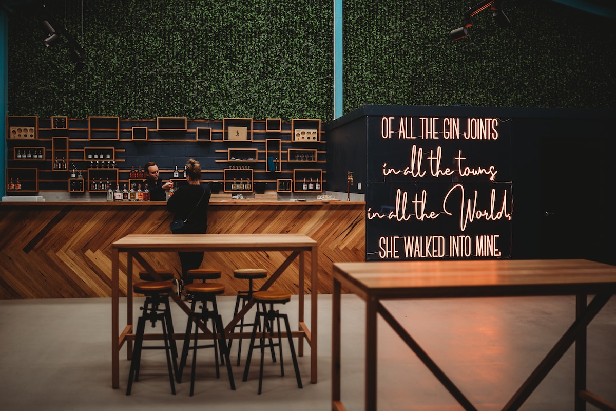 Parrot Gin Distilling - Orange, NSW | HUNTERhunter