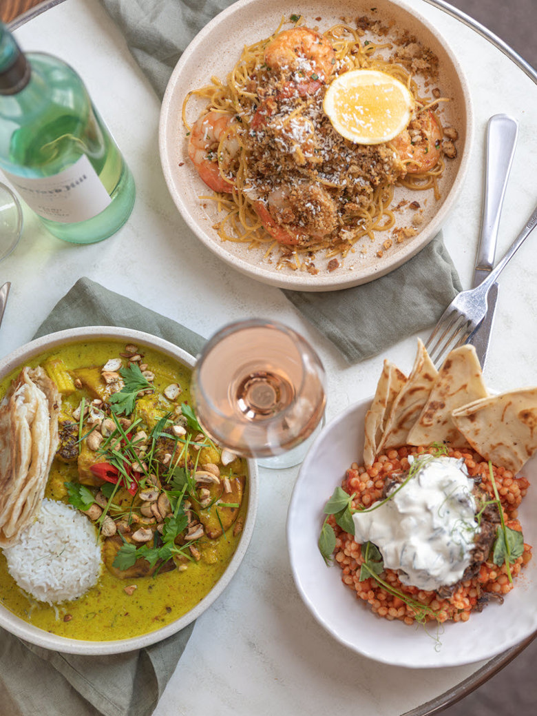 Acacia Dining - Maitland | HUNTERhunter